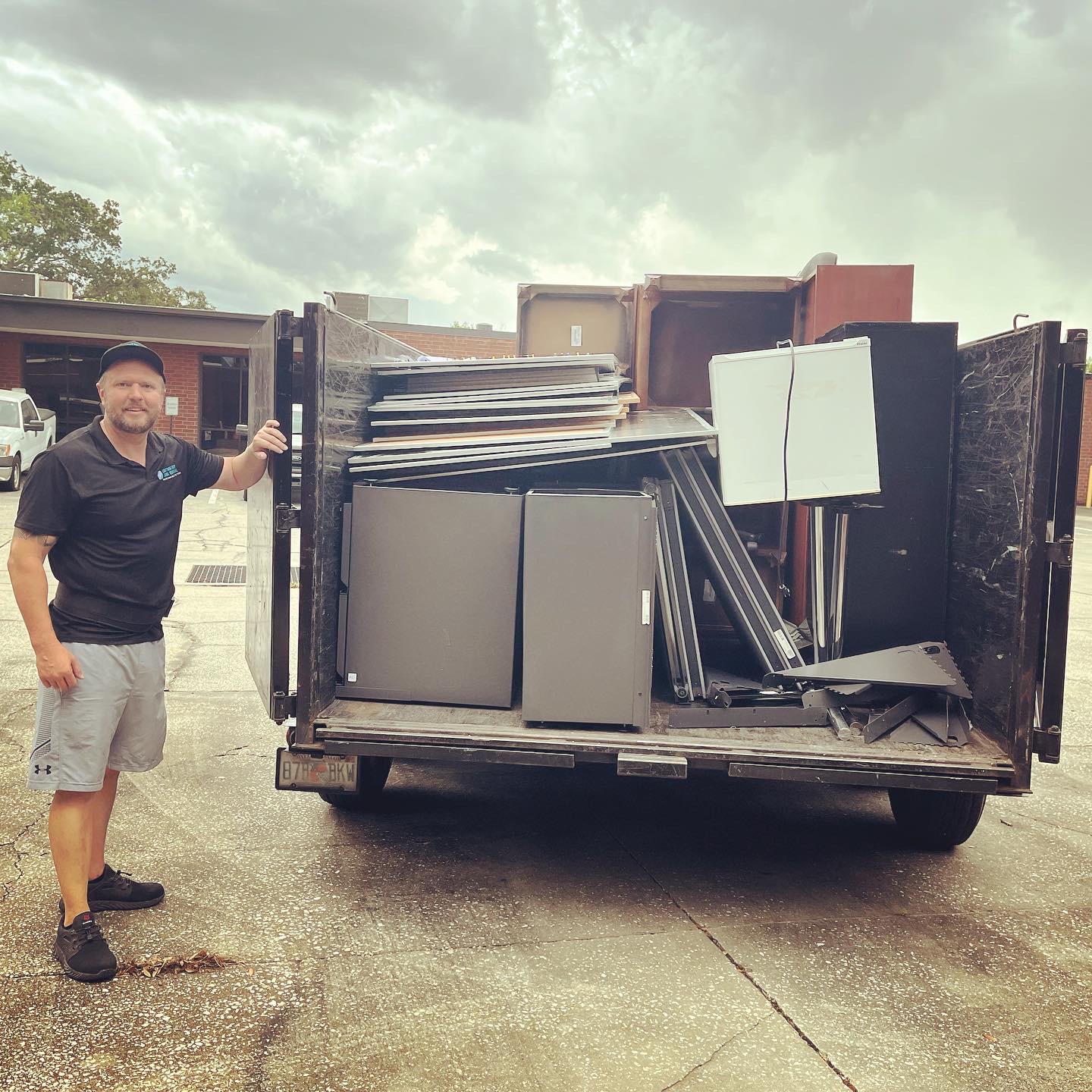 Commercial Junk Removal - Lightning Bay Junk Removal